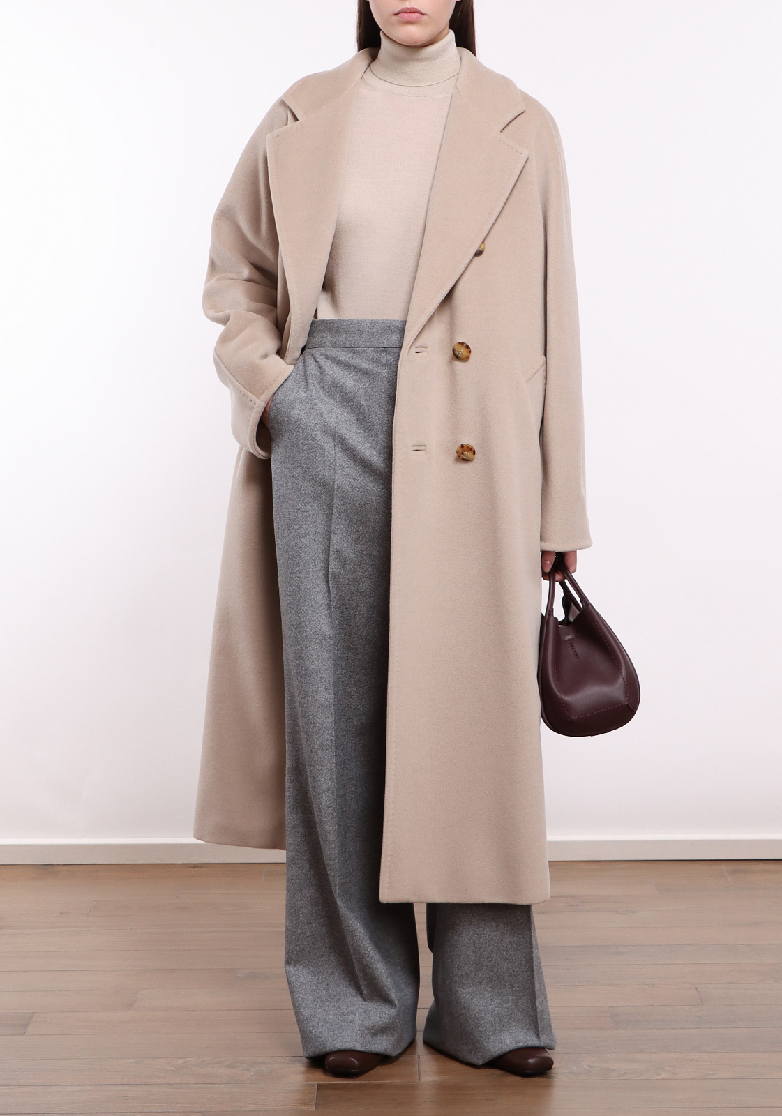 Пальто Max Mara MADAME цвет светло-бежевый - купить в интернет-магазине ...